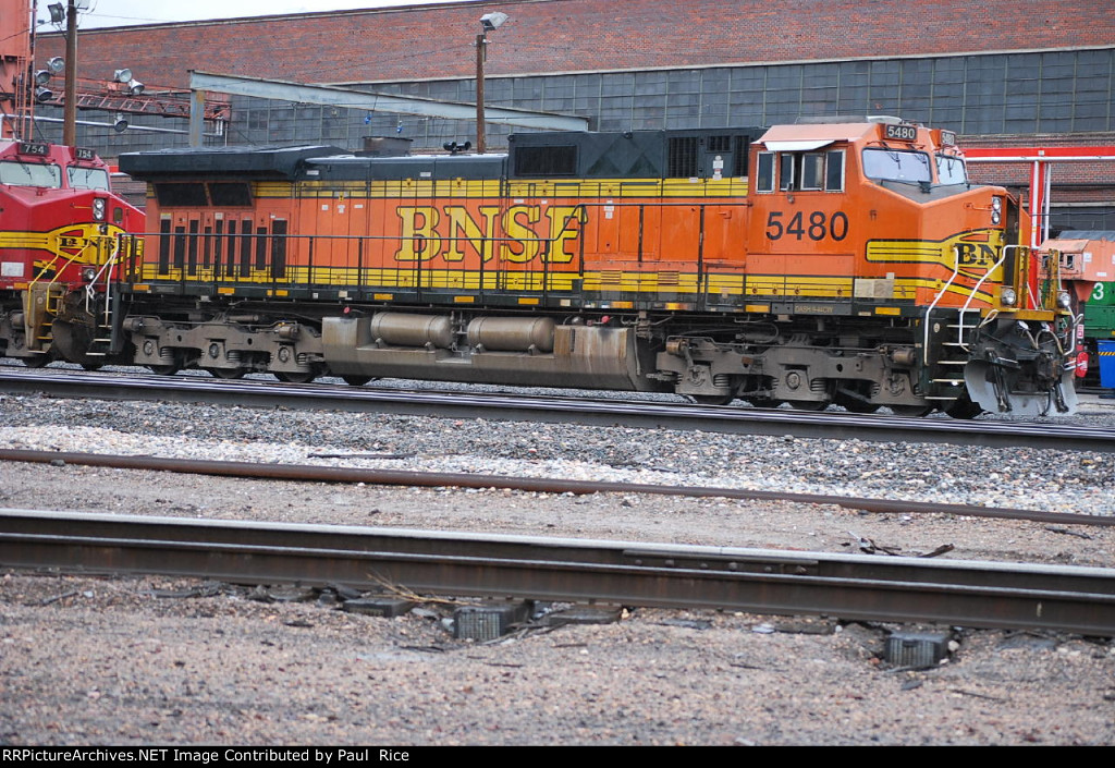 BNSF 5480